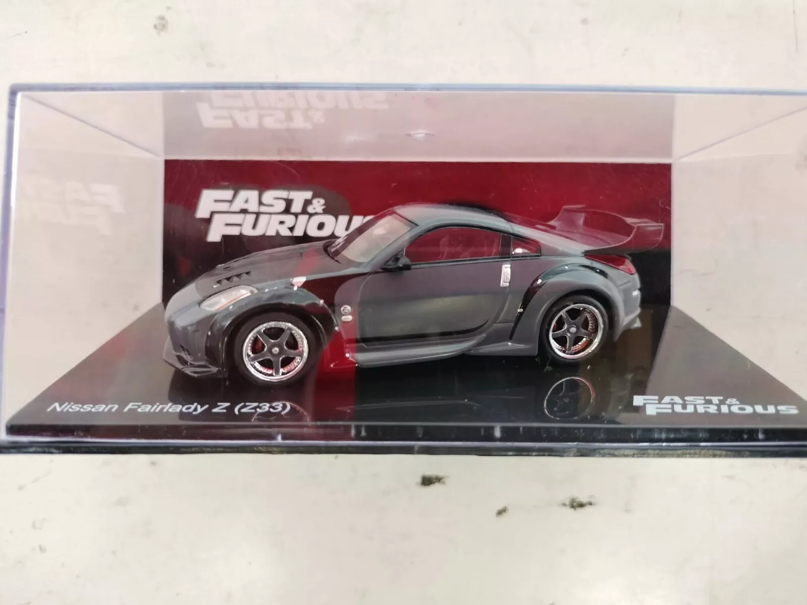 N/24. Nissan Fairlady Z (Z33) (2002) - D.K. Takashi 1/43 #24 Colección Fast furious | Kioskoh!